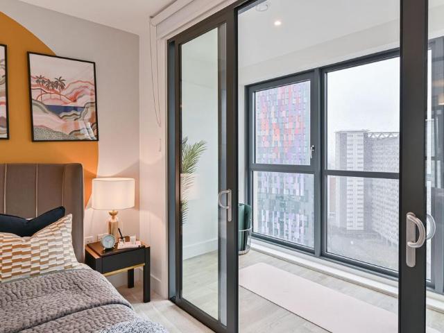 1 bedroom flat for sale