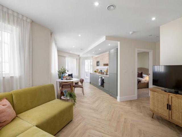 1 bedroom flat for sale