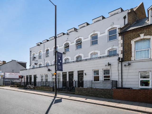 1 bedroom flat for sale