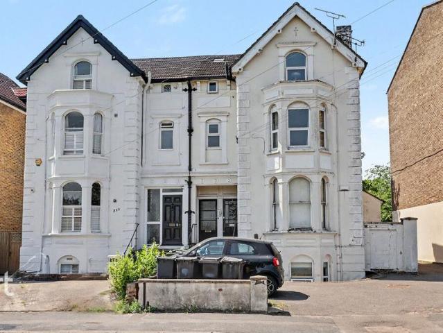 1 bedroom flat for sale