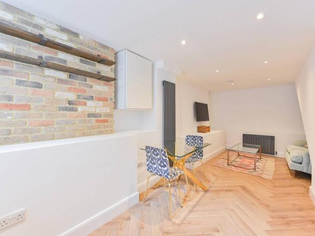1 bedroom flat for sale