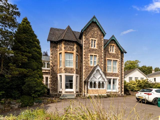 1 bedroom flat for sale