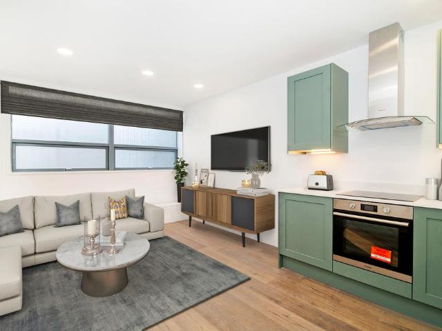 1 bedroom flat for sale