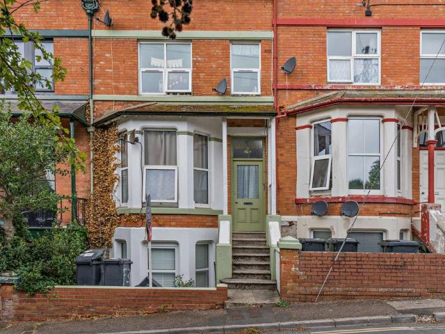 1 bedroom flat for sale