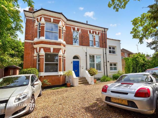 1 bedroom flat for sale