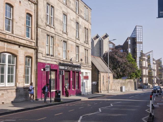 1 bedroom flat for sale