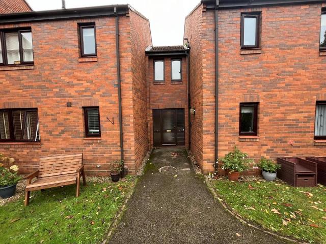 1 bedroom flat for sale