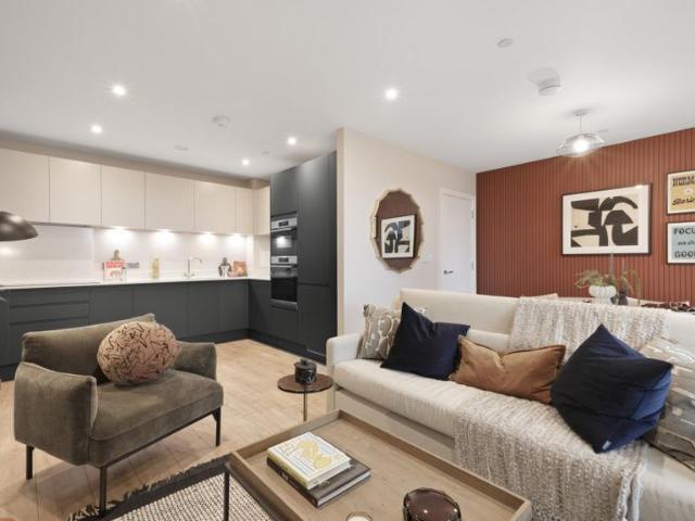 1 bedroom flat for sale