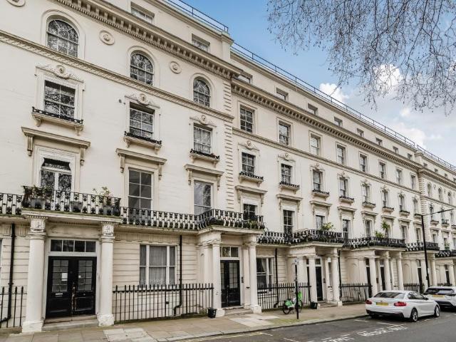 1 bedroom flat for sale
