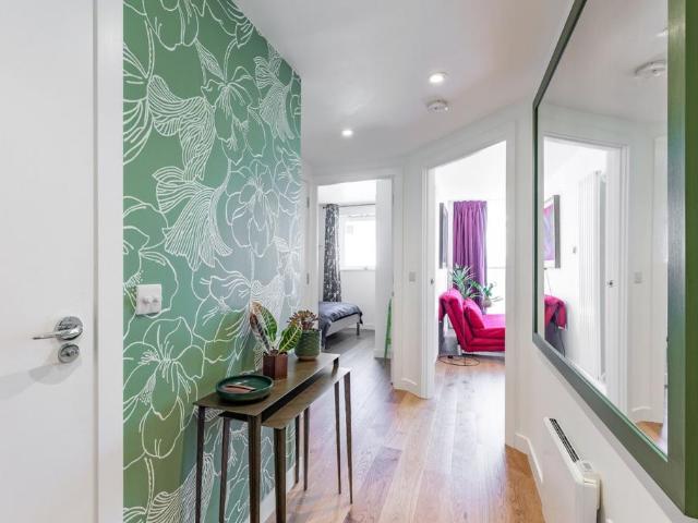 1 bedroom flat for sale