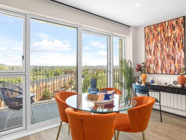 1 bedroom flat for sale
