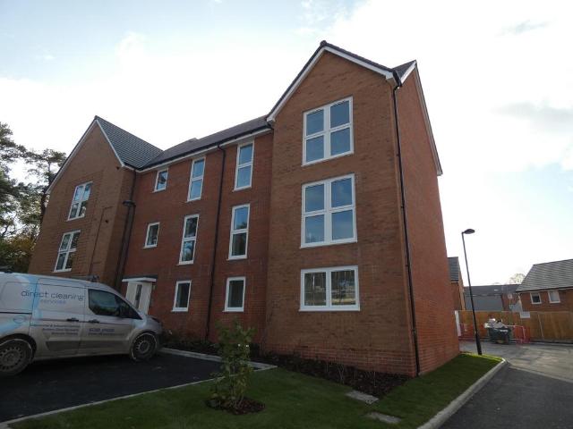 1 bedroom flat for sale