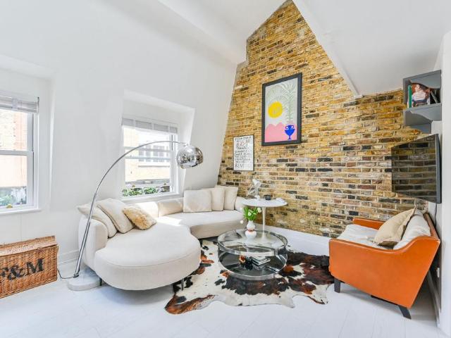 1 bedroom flat for sale