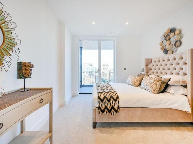 1 bedroom flat for sale