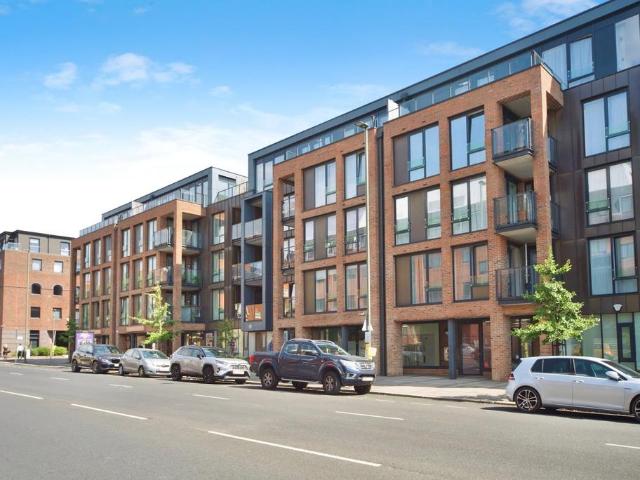 1 bedroom flat for sale
