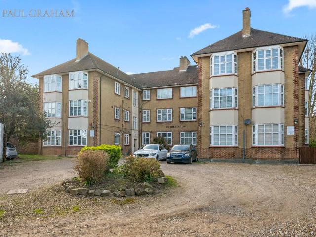 1 bedroom flat for sale