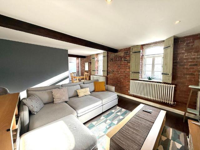 1 bedroom flat for sale