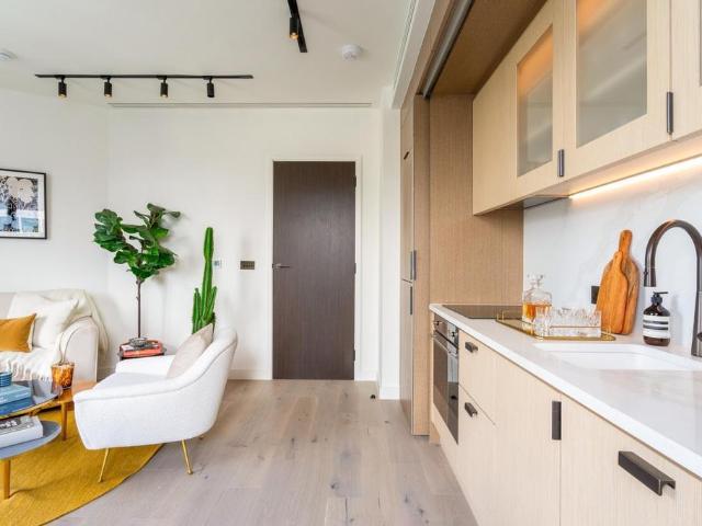 1 bedroom flat for sale