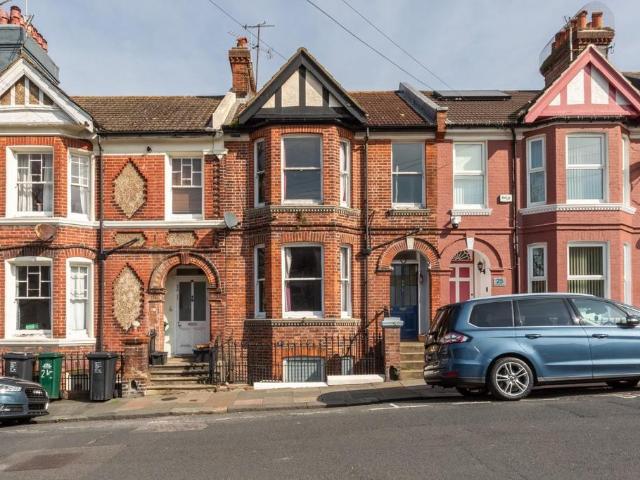 1 bedroom flat for sale