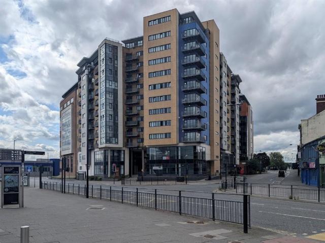 1 bedroom flat for sale