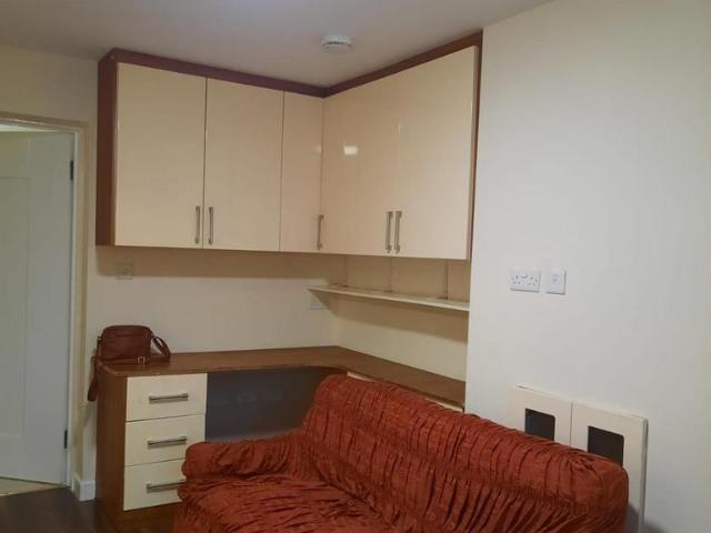 1 bedroom flat for sale