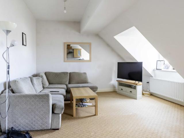 1 bedroom flat for sale