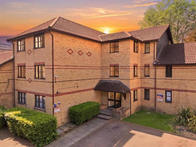 1 bedroom flat for sale