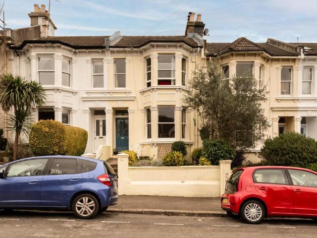 1 bedroom flat for sale