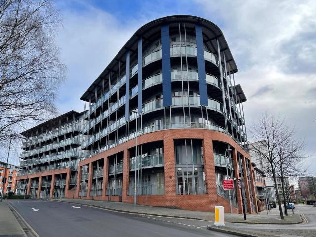 1 bedroom flat for sale