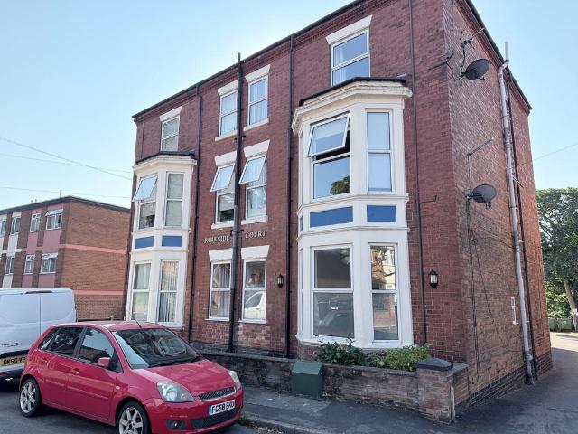 1 bedroom flat for sale