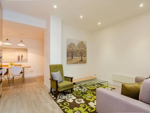 1 bedroom flat for sale