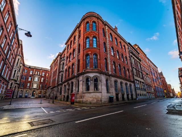 1 bedroom flat for sale