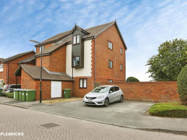 1 bedroom flat for sale
