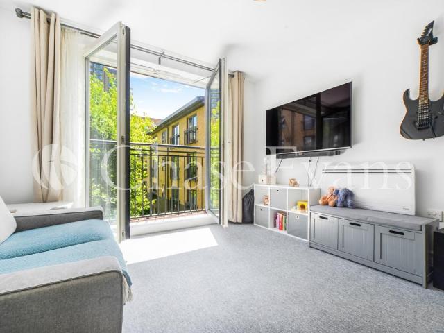1 bedroom flat for sale