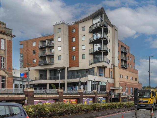 1 bedroom flat for sale