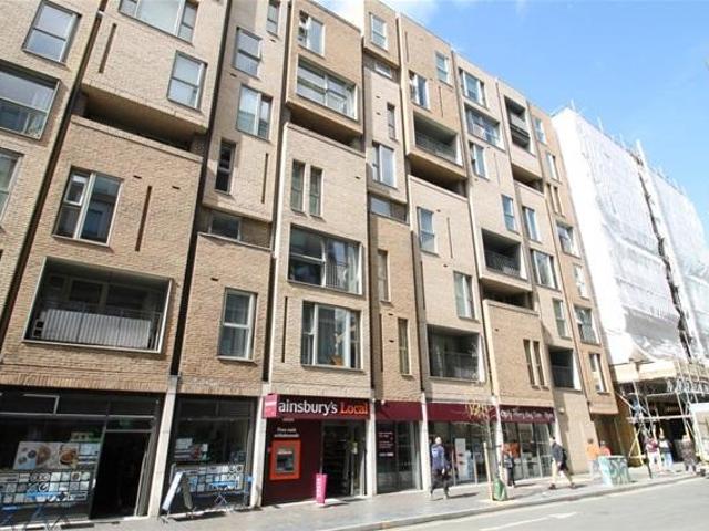 1 bedroom flat for sale