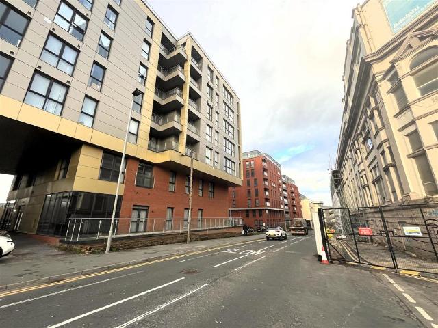 1 bedroom flat for sale
