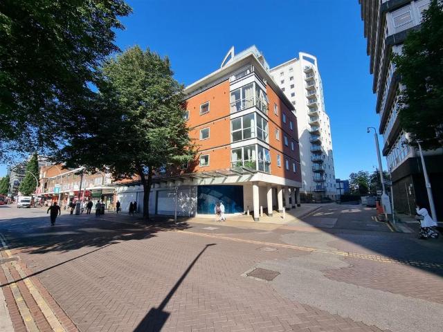 1 bedroom flat for sale