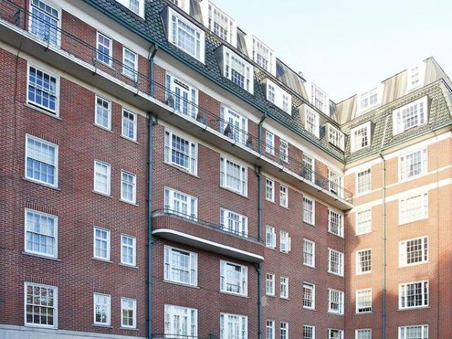 1 bedroom flat for sale