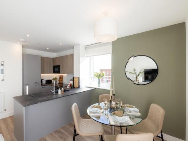 1 bedroom flat for sale