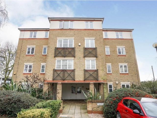 1 bedroom flat for sale