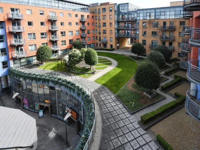 1 bedroom flat for sale