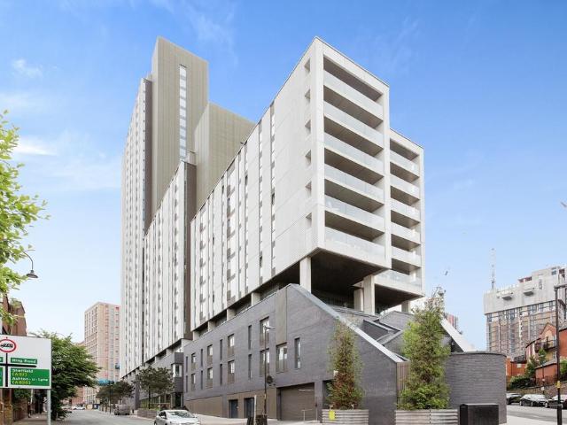 1 bedroom flat for sale