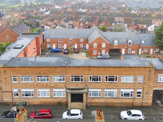 1 bedroom flat for sale