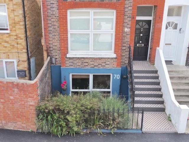 1 bedroom flat for sale