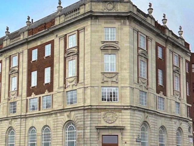 1 bedroom flat for sale