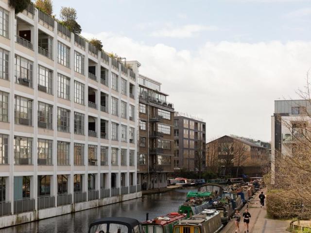 1 bedroom flat for sale