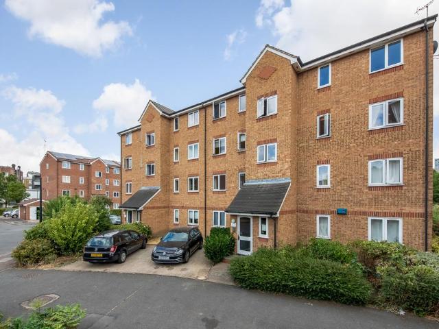 1 bedroom flat for sale