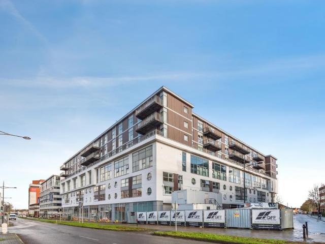 1 bedroom flat for sale