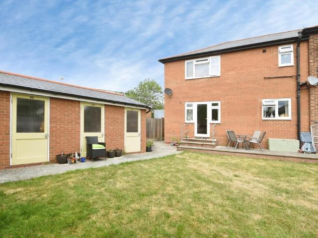 1 bedroom flat for sale